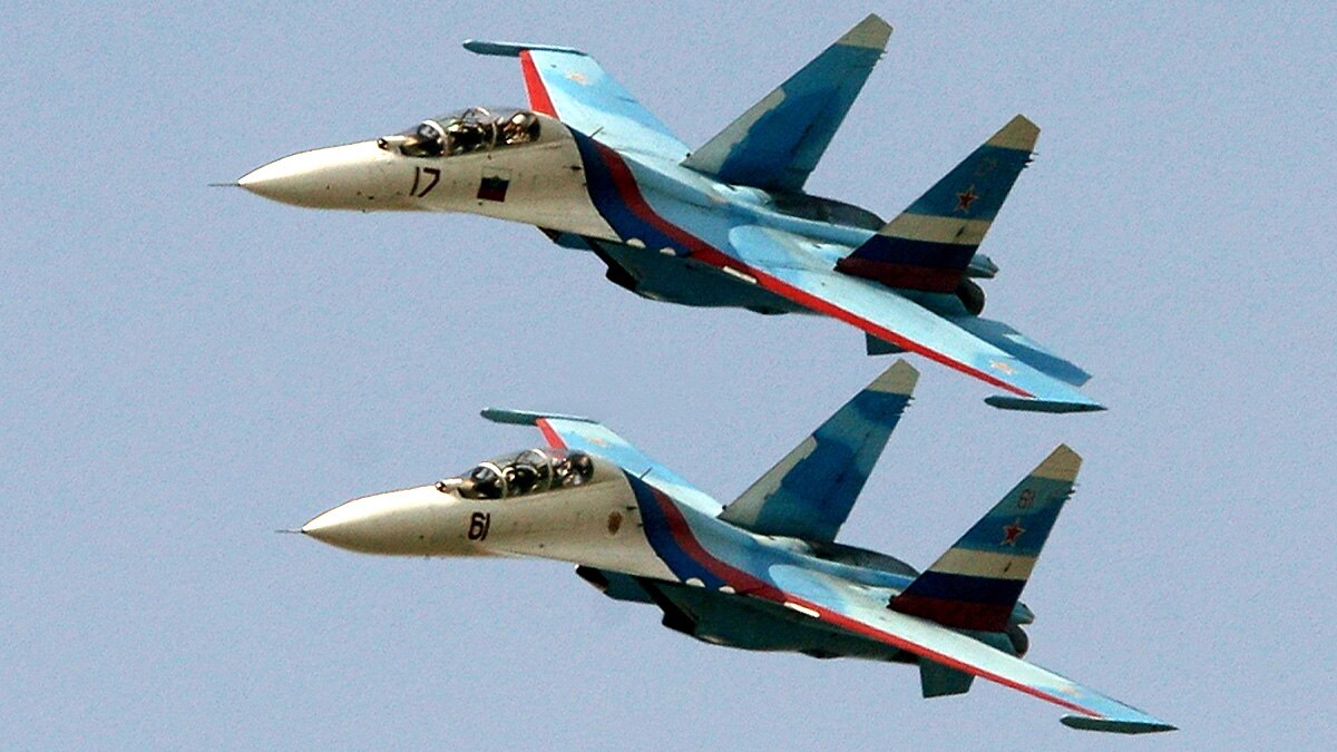 Russia Vs US: क्या हुआ जब आसमान में हुई जासूसी ड्रोन और लड़ाकू जेट की टक्कर? जानिए दोनों की ताकत ...