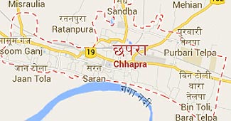 संगीत बजाने से रोका तो की पुलिसवालों से झड़प, वाहनों में लगाई आग ...