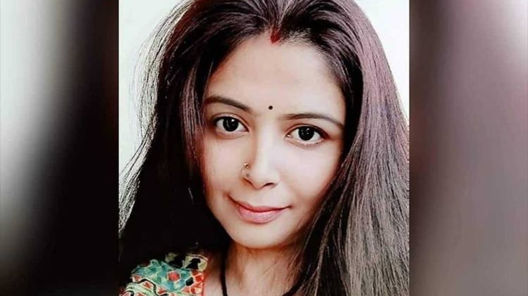 एक कवि का निजी जीवन उसकी कविताओं में प्रकट हो ही जाता हैः बाबुषा कोहली ...