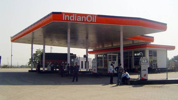 इसी महीने आएगा IOC का बॉन्ड, 3000 करोड़ रुपये जुटाने का लक्ष्य - indian ...