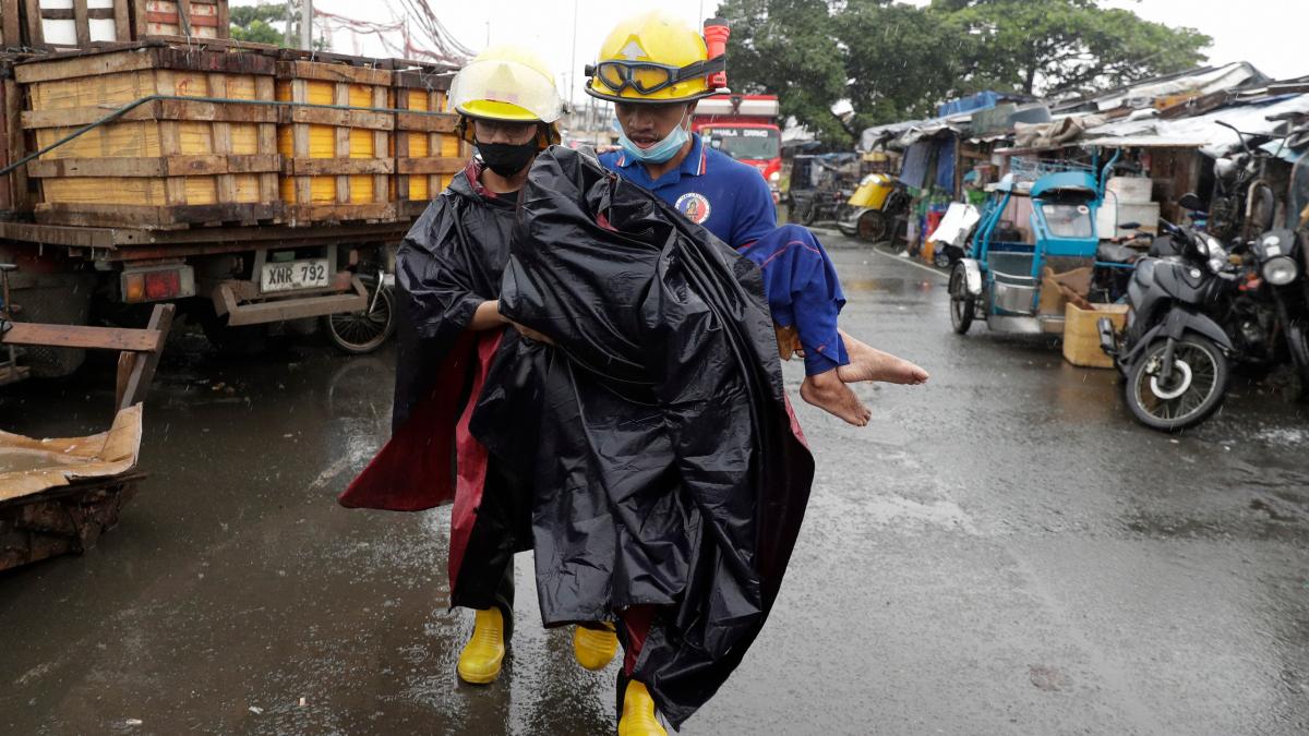 फिलीपींस में चक्रवाती तूफान ‘गोनी’ की दस्तक, 10 लोगों की मौत, कई इलाकों ...
