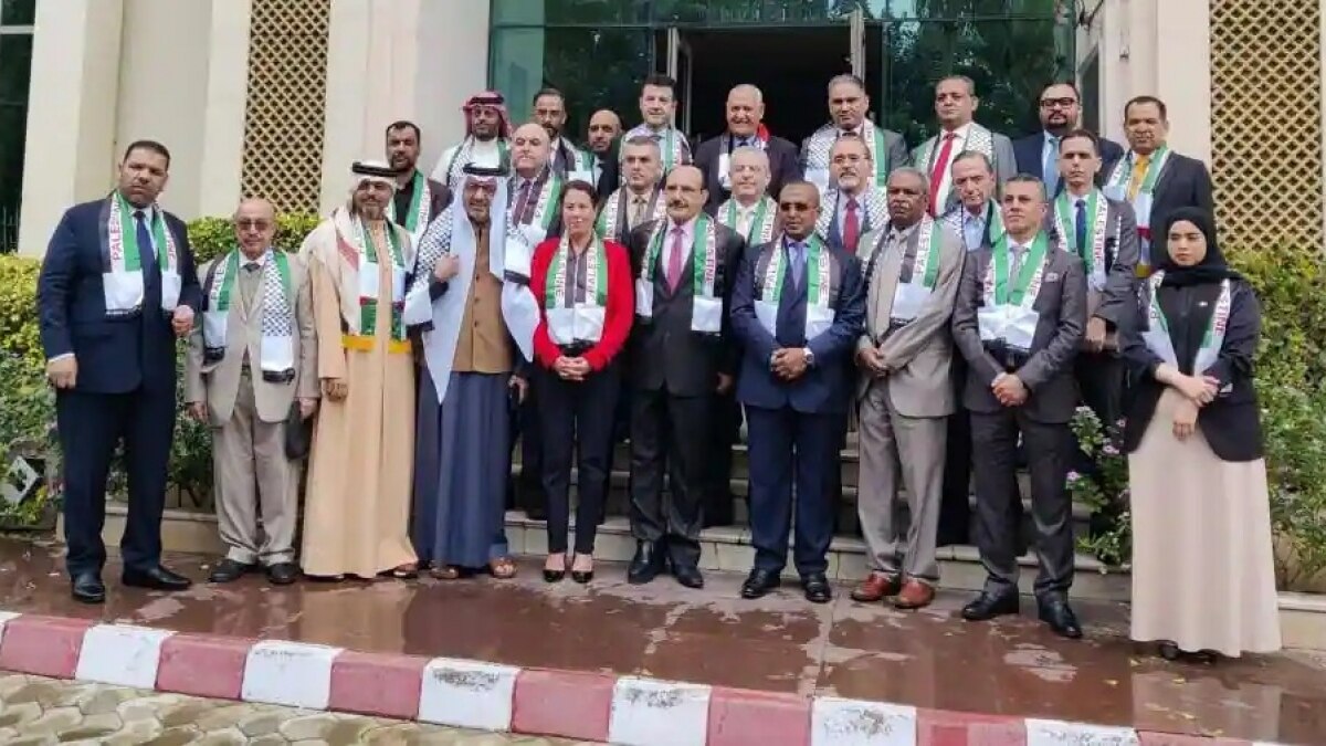 'शांतिदूत की भूमिका में आए भारत...', इस इस्लामिक देश ने क्यों उठाई ये ...