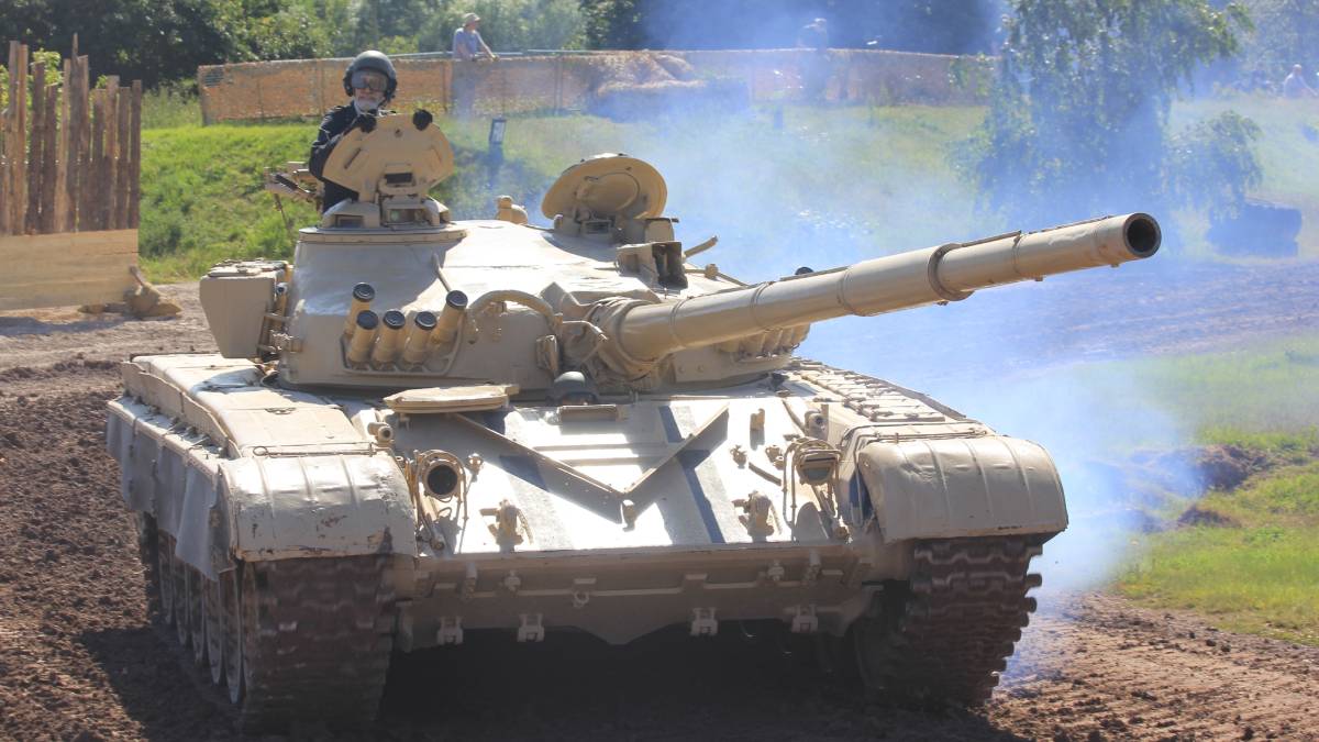 ब्रिटेन की सेना टैंकों में लगाएगी क्वांटम कंप्यूटर, बनाएगी Smart Tanks ...