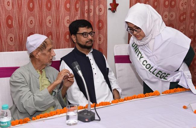 कल्बे सादिकः मुस्लिमों में मॉडर्न एजुकेशन के पैरोकार, मंदिर को सौंपना ...