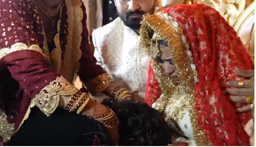 Saba Ibrahim Wedding: बहन की विदाई में इमोशनल हुए एक्टर शोएब इब्राहिम, दीपिका के भी नहीं रुके ...