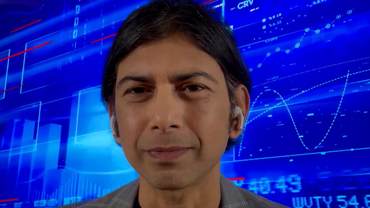 Udayan Mukherjee answers all your questions on the special segment # ...