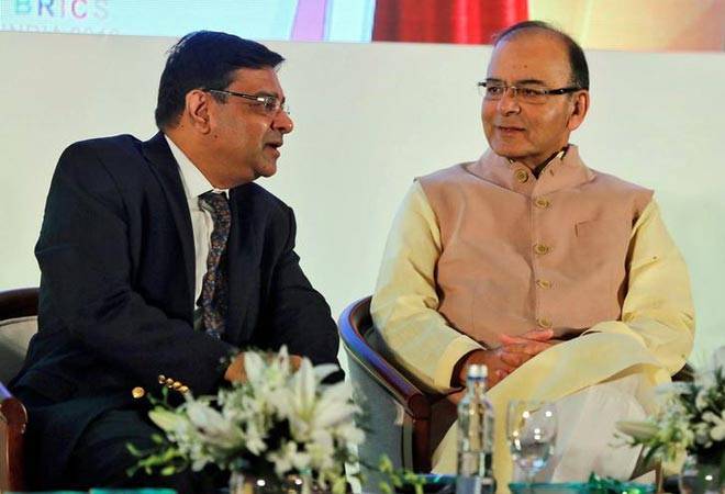 RBI's differences with the govt that forced Urjit Patel to resign ...