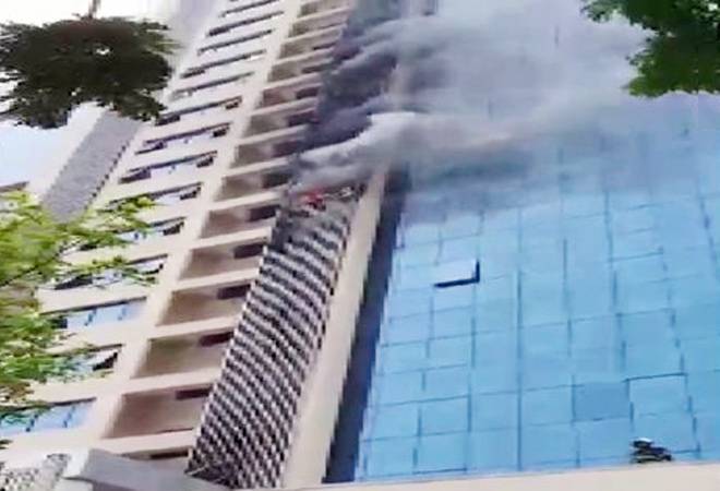Mumbai fire: Flames engulf commercial building in Andheri; several ...
