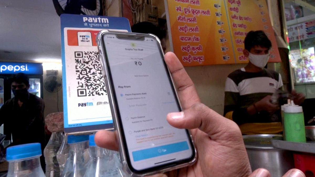 Fake PayTM application! Save yourself from fraudsters