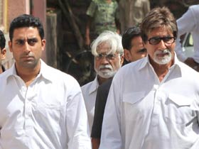 Big B's tribute to Prakash Mehra - India Today