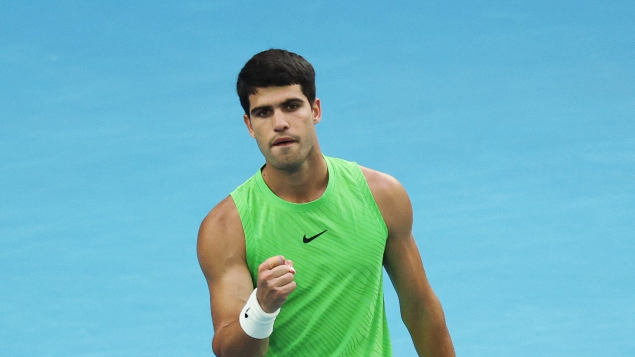 Australian Open Live, Men's Singles semi-final: Fighter Alcaraz hangs ...