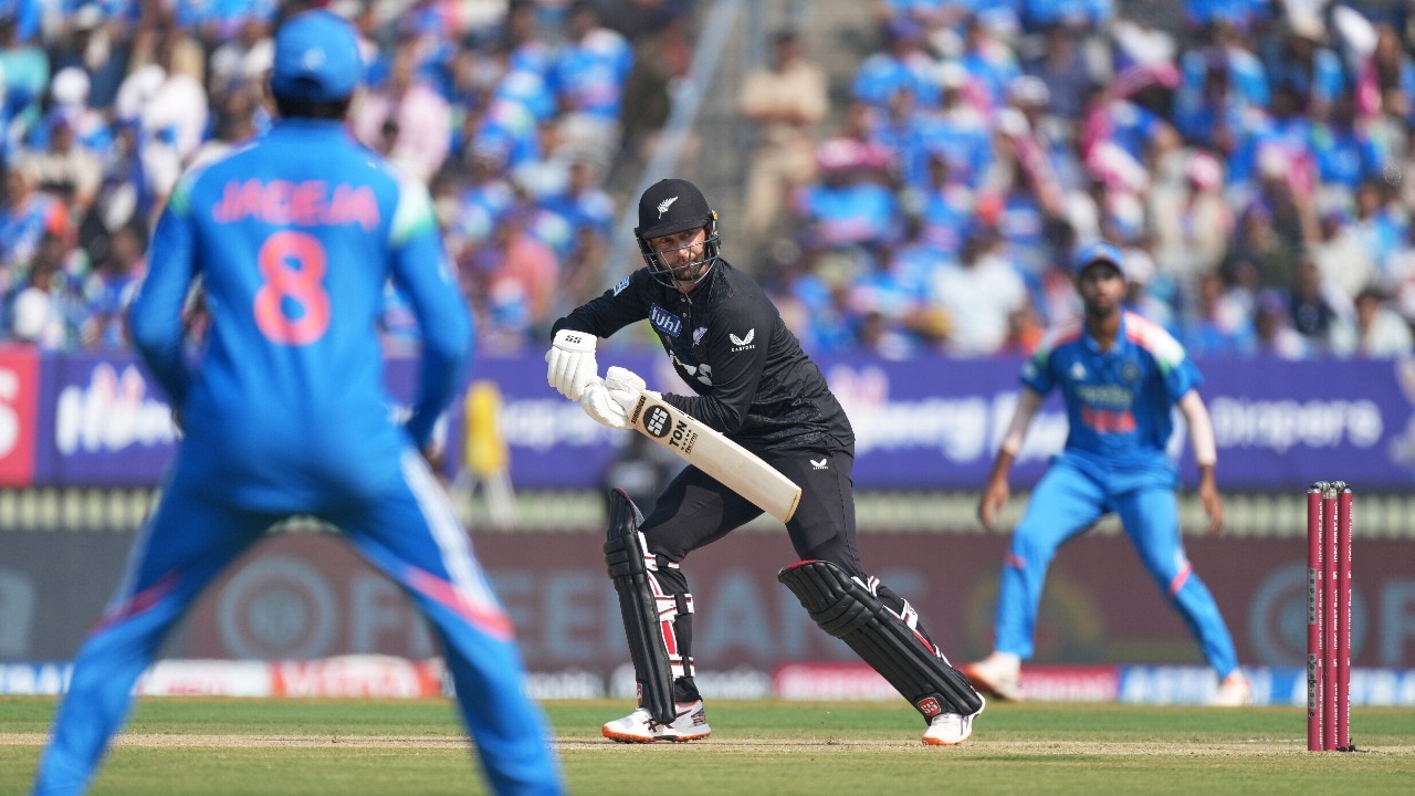 India (IND) vs New Zealand (NZ) Live score 1st ODI: NZ (13/0 in 4 ov ...