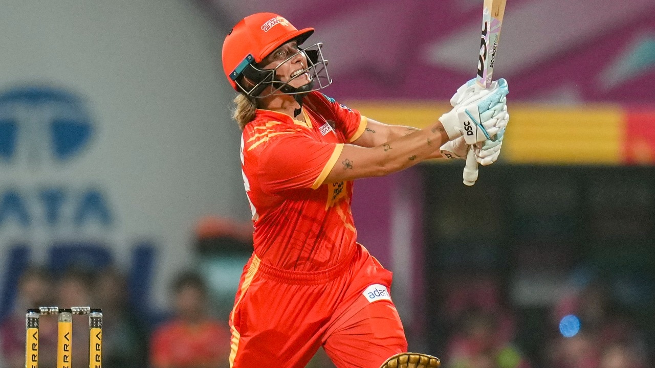 Mumbai Indians Women (MI) vs Gujarat Giants Women (GG) Live Score ...