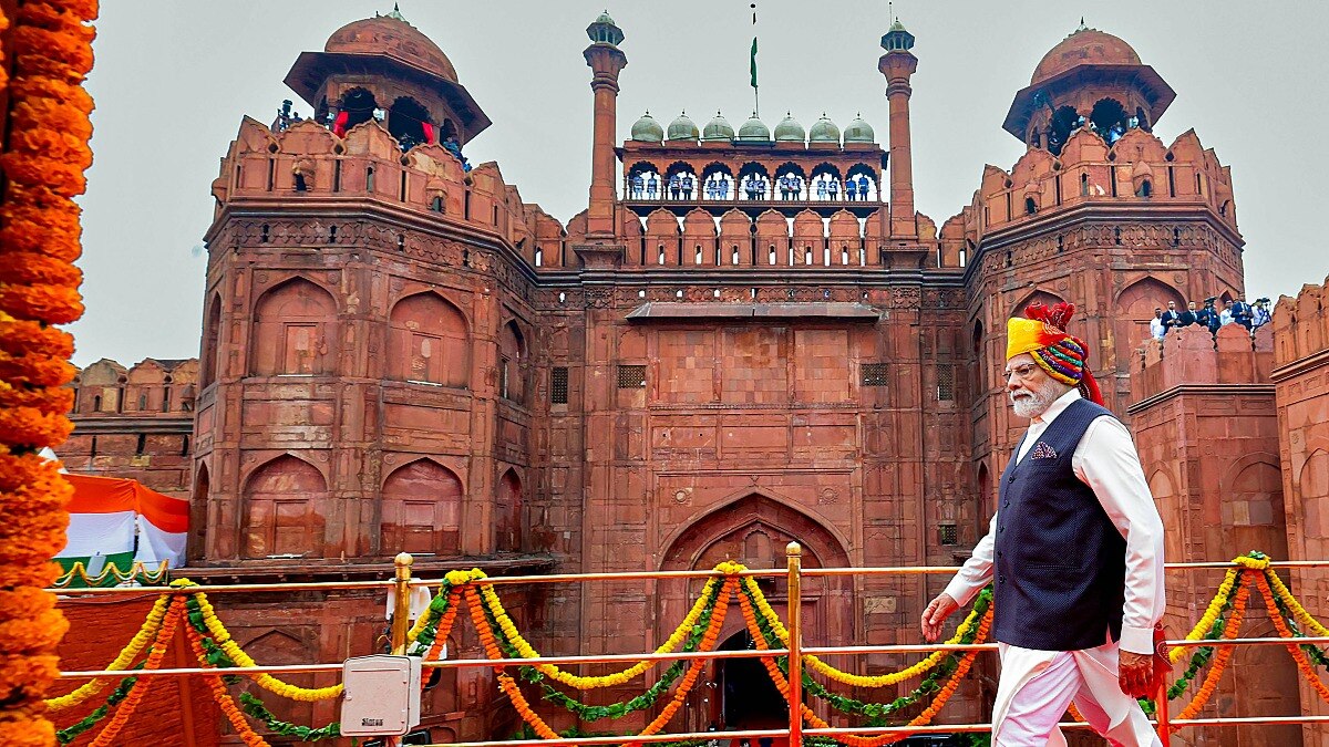 Pm Modi Sets India Developed Nation By 2047 Target Sensex Up 138
