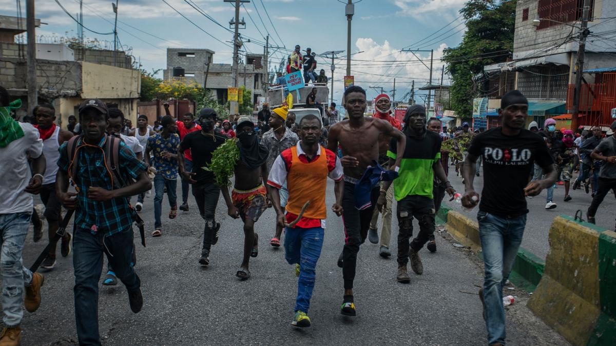Haiti economic crisis: Protests, clashes and looting leave several ...