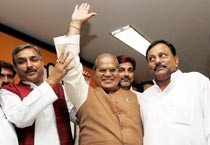 BJP leader joins Congress - India Today