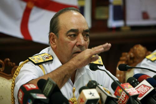 Navy vice-admiral addresses media - India Today