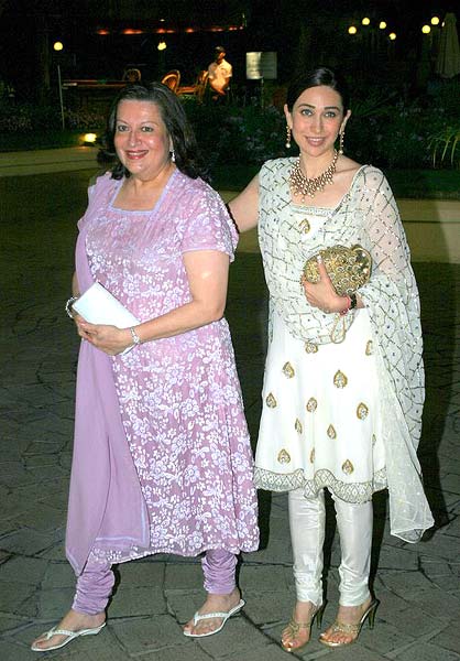 Neelam and Sameer's wedding album - India Today