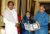 President releases postage stamp on Census of India 2011 - India Today