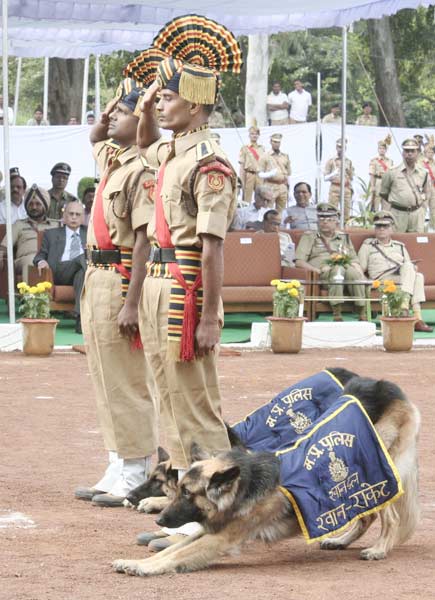 Police Shaheed Divas observed in Bhopal - India Today