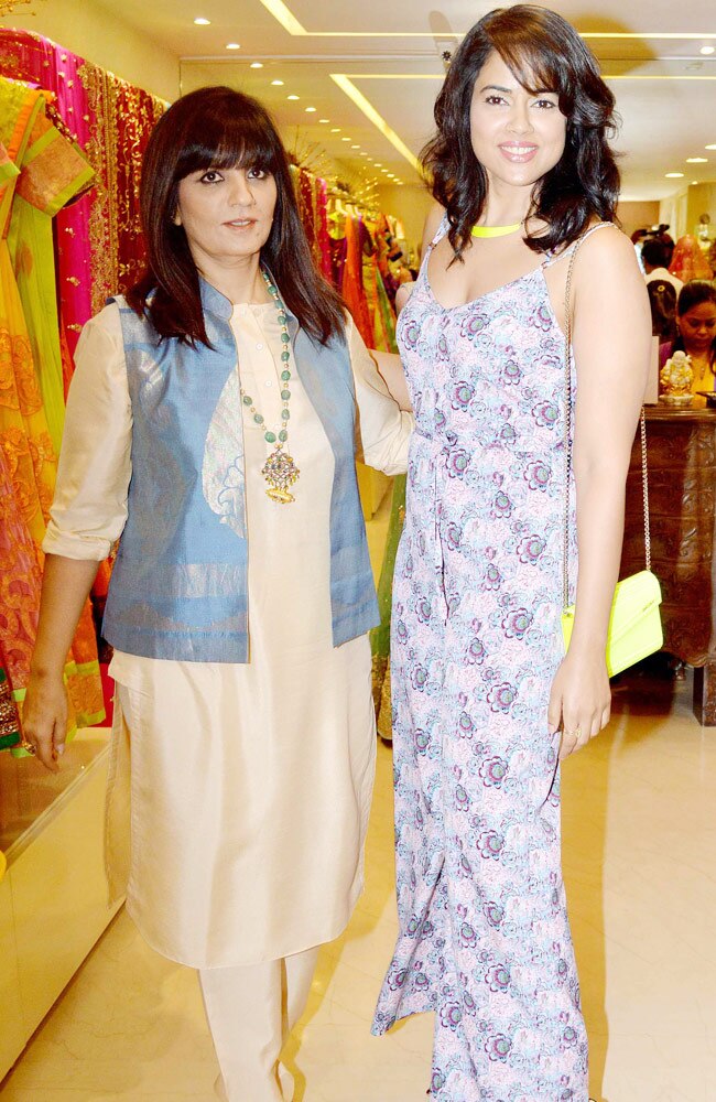 Rhea Chakraborty, Sameera Reddy at Neeta Lulla's store - India Today