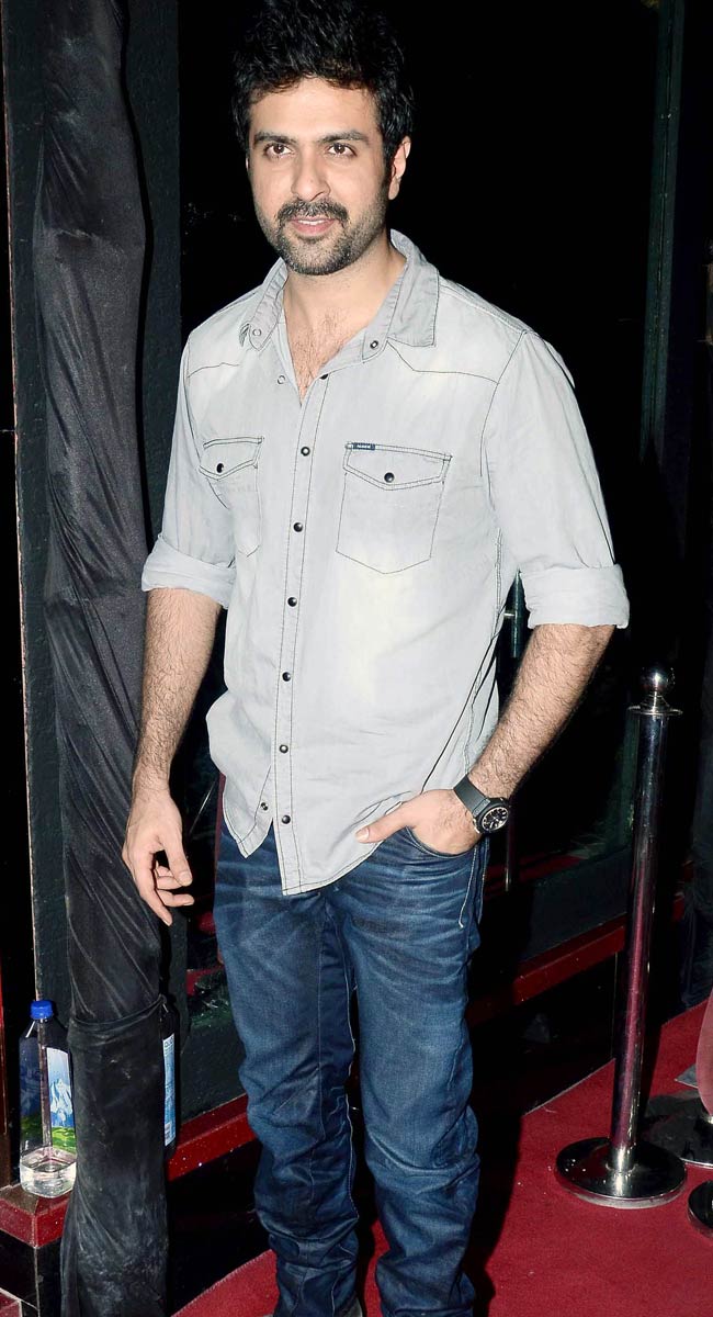 Bollywood celebs up and about! - India Today