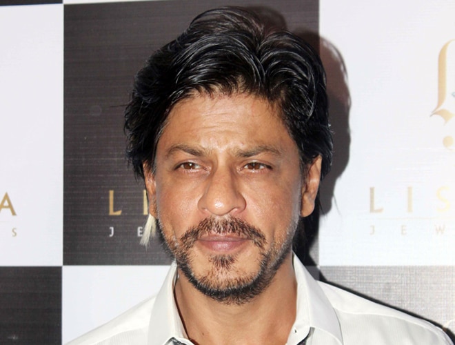 SRK looks jaded, worn-out at jewellery launch event - India Today