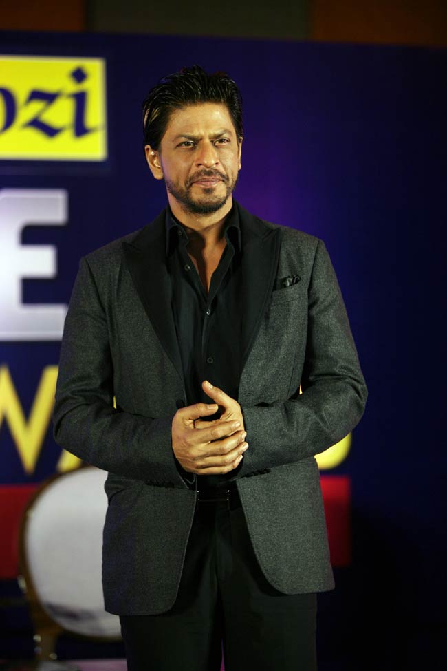 Shah Rukh Khan plans special performance at Zee Cine awards - India Today