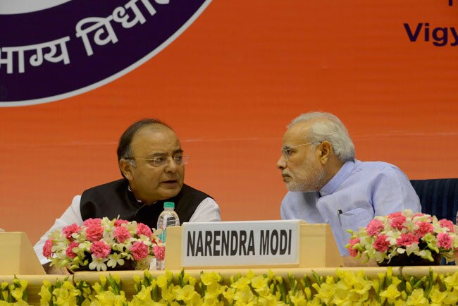 Narendra Modi launches bank account scheme - India Today