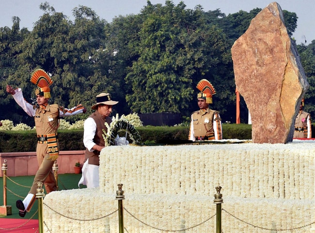 Police day celebrated in Delhi, Modi lauds efforts - India Today