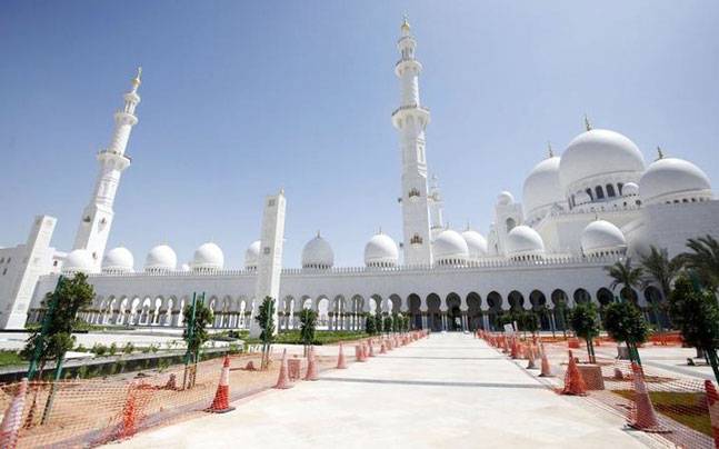 World's biggest and most beautiful mosques - India Today