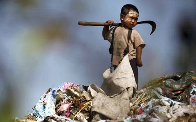 These photos of child labour will make you question humanity - India Today