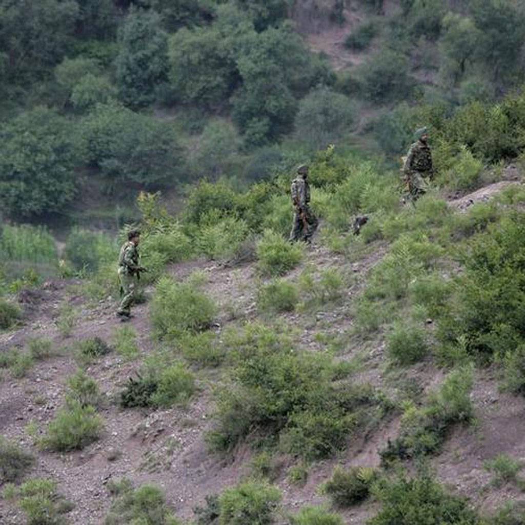 How Indian soldiers protect 550-km-long LoC (Line of Control) | IndiaToday