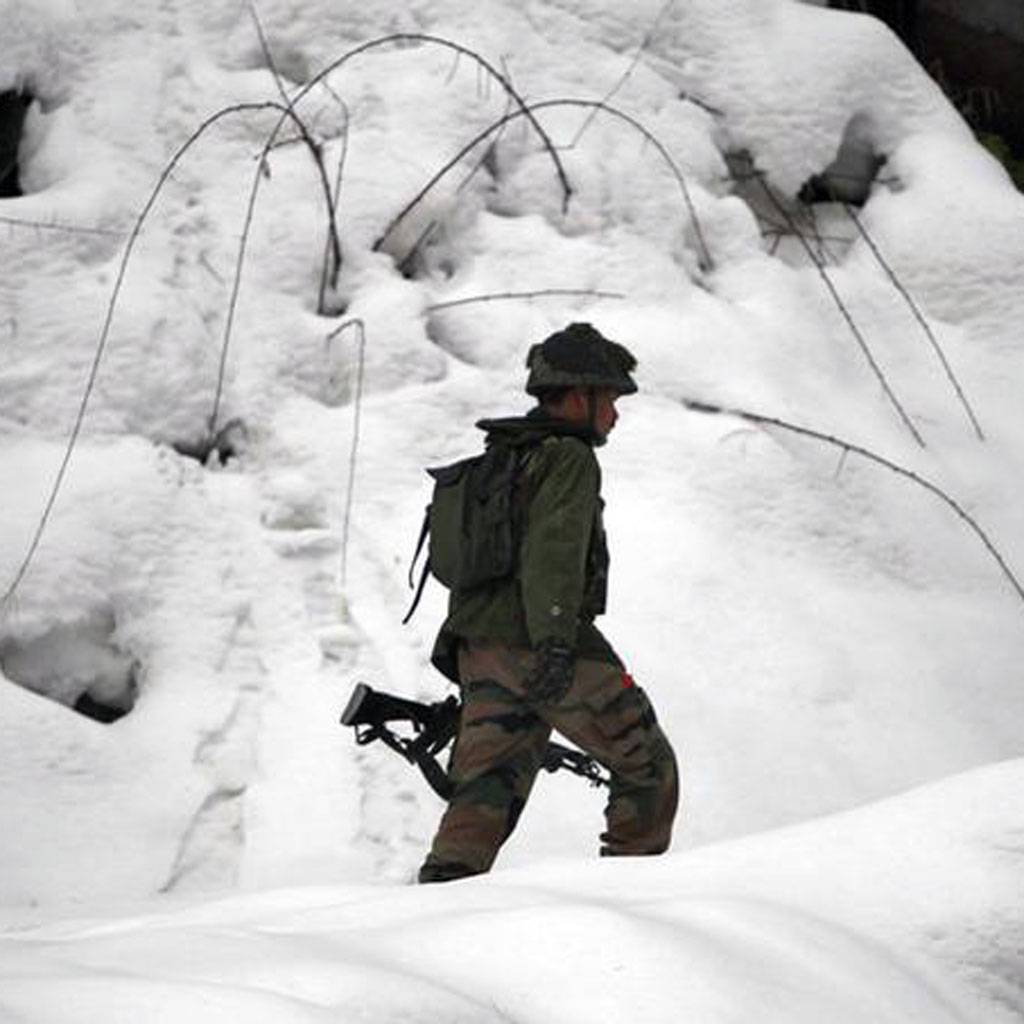 How Indian soldiers protect 550-km-long LoC (Line of Control) | IndiaToday