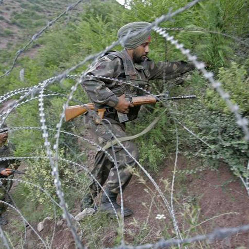 How Indian soldiers protect 550-km-long LoC (Line of Control) | IndiaToday
