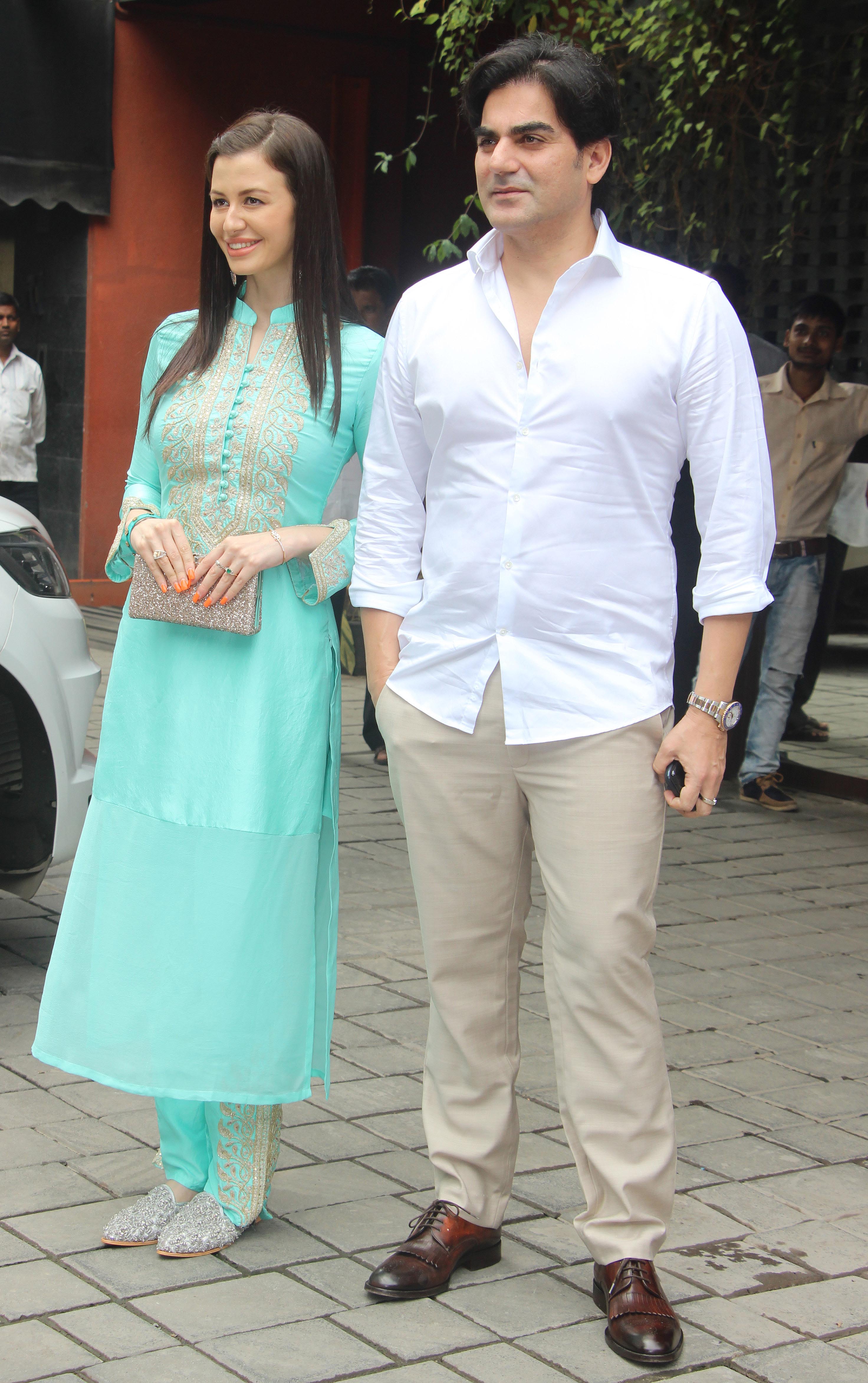 Arbaaz Khan and girlfriend Giorgia join Arpita's Ganesh Chaturthi