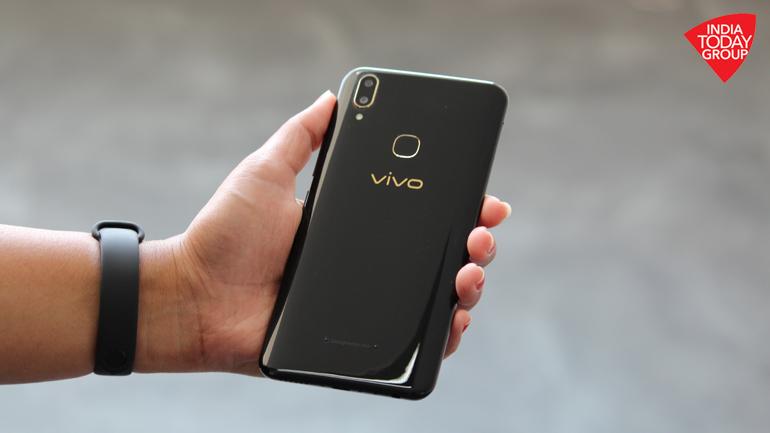 V9 Pro: Vivo's new mid-range phone in pictures
