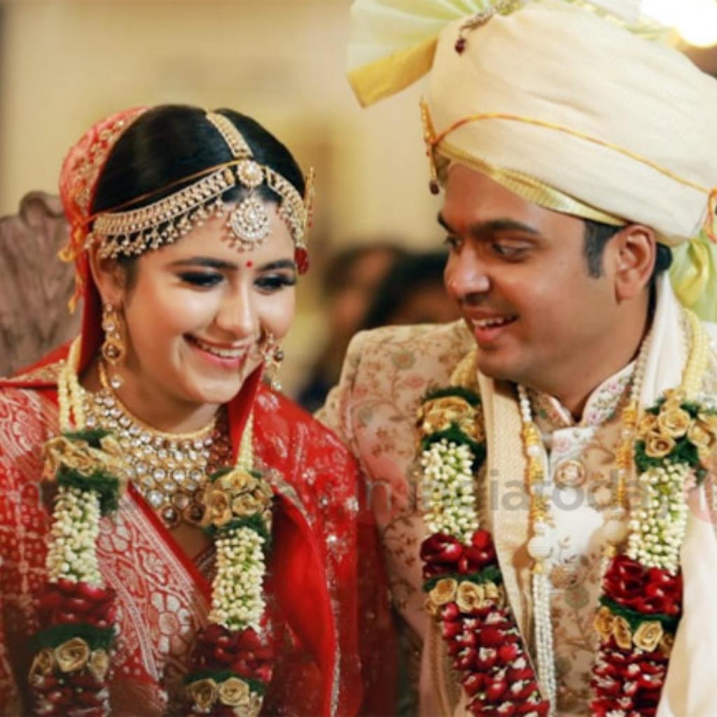 Palak Jain and Tapasvi Mehta look made for each other in these new wedding pics | IndiaToday