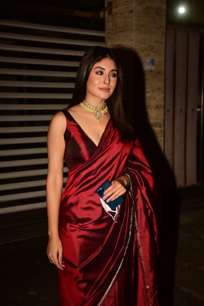 Ananya Panday, Karan Johar, Manish Malhotra attend Bunty Sachdeva’s ...