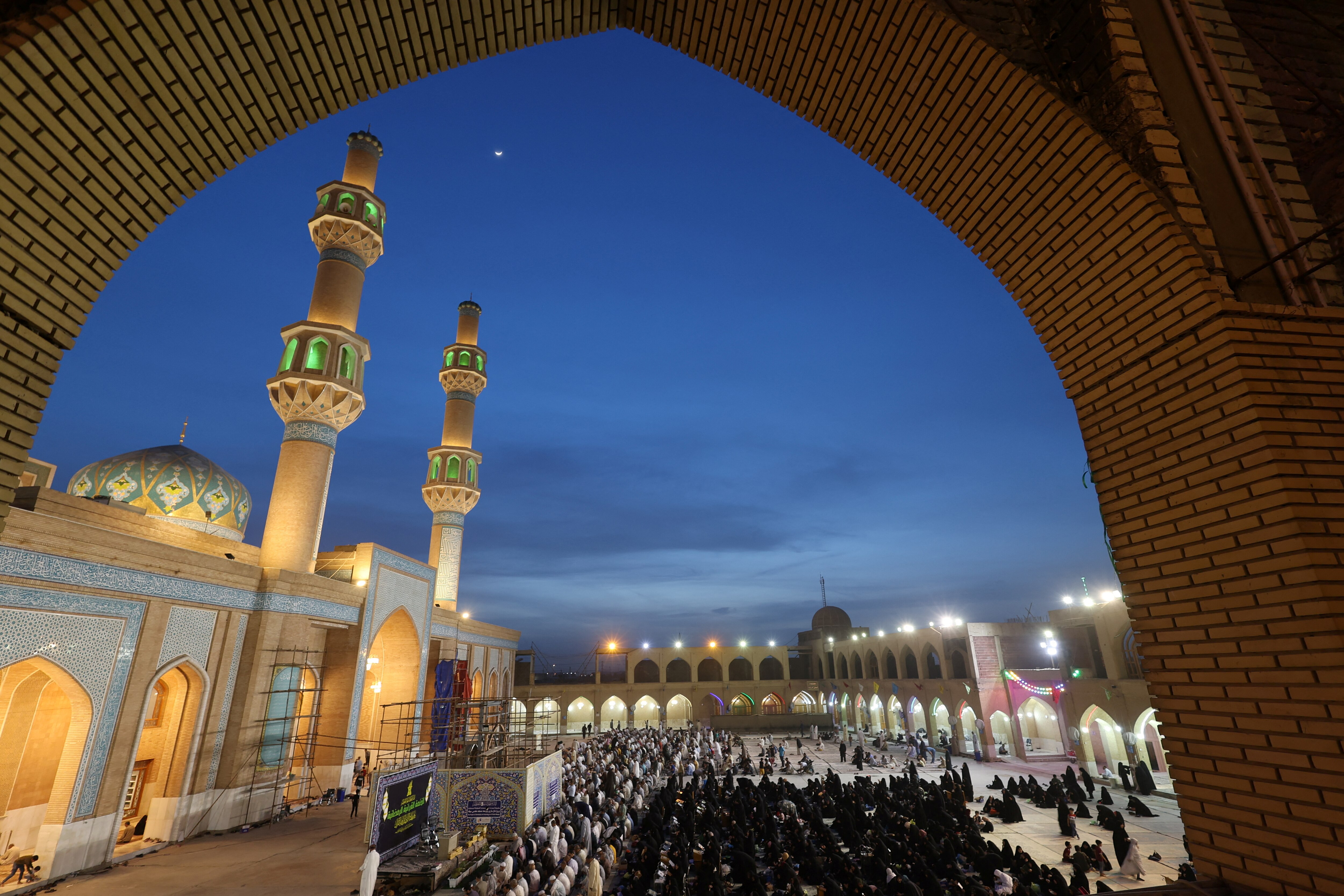 From war-torn Syria to illuminated Iraq: Ramadan celebrations across ...
