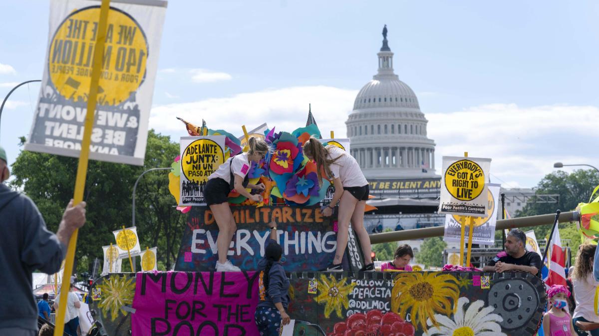 Poor People’s Campaign holds Moral March in Washington | Pics