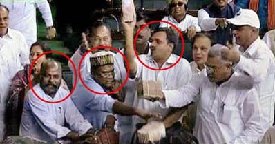 Cash-for-vote: SC slams Delhi cops - India Today