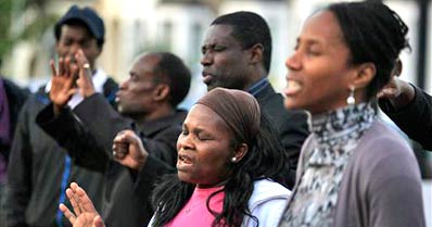 Olympic ambassador in UK rioting - India Today