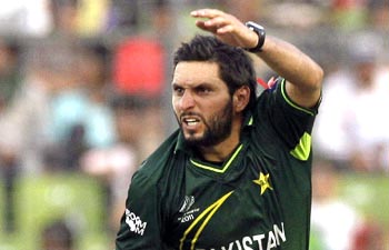 Want to retire at peak of my career, says Afridi - India Today
