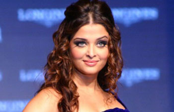 Ash to make 'big comeback' with SRK? - India Today