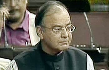 Bofors scam rocks Parliament, Oppn hits out at Congress - India Today