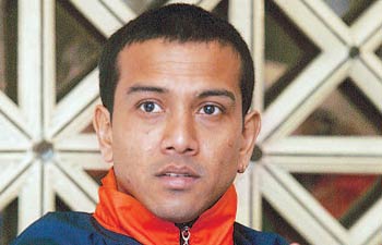 Chetri to lead Indian squad at London Olympics - India Today