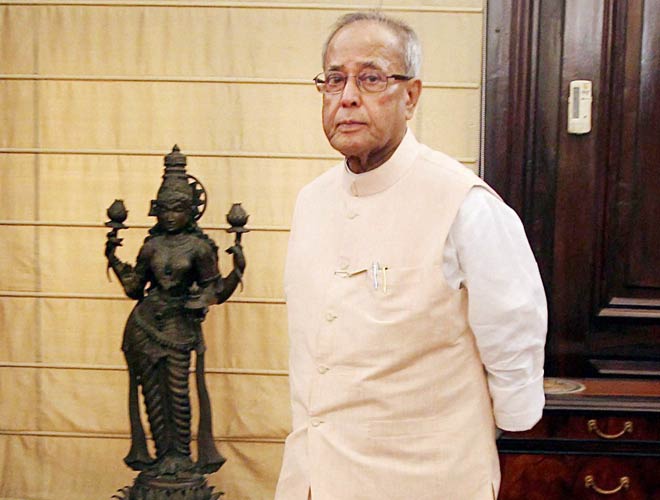 Pranab bids adieu to his political life on emotional note - India Today