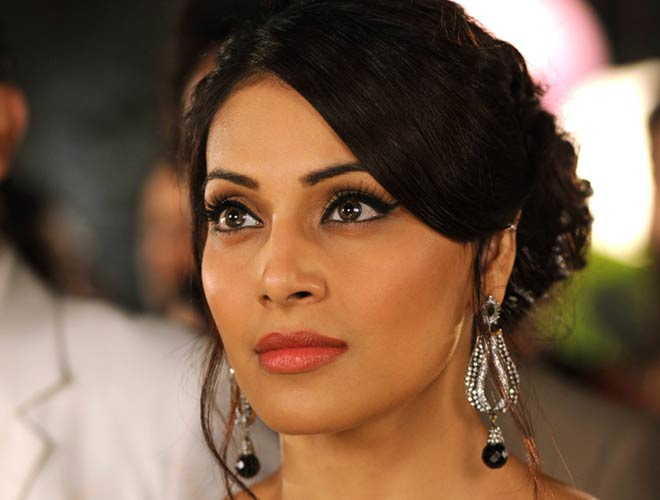 Bipasaha is not as safe as she was 10 yrs ago: Mahesh - India Today