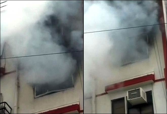 14 rescued from Mumbai building fire - India Today